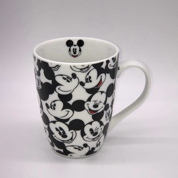 Dining | New Mickey Mouse Face Mug Winking Grinning Laughing Faces ...